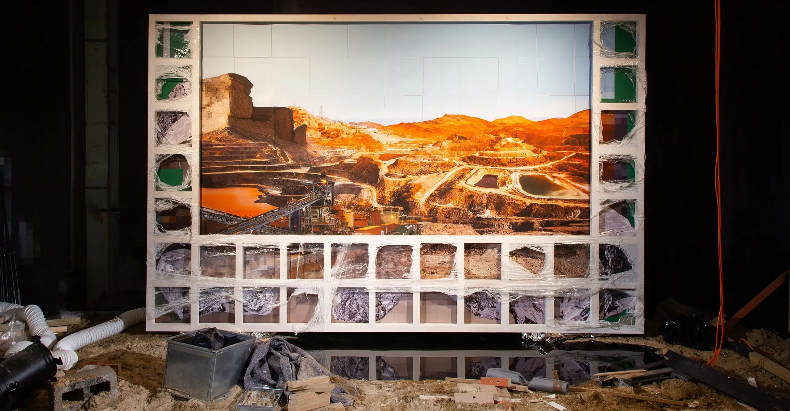 Felicity Hammond: Variations resources | The Photographers Gallery